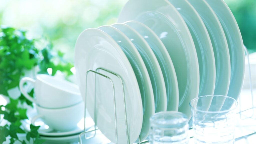 How to Declutter and Organise your Kitchen - Mama Coops Kitchen UK ...